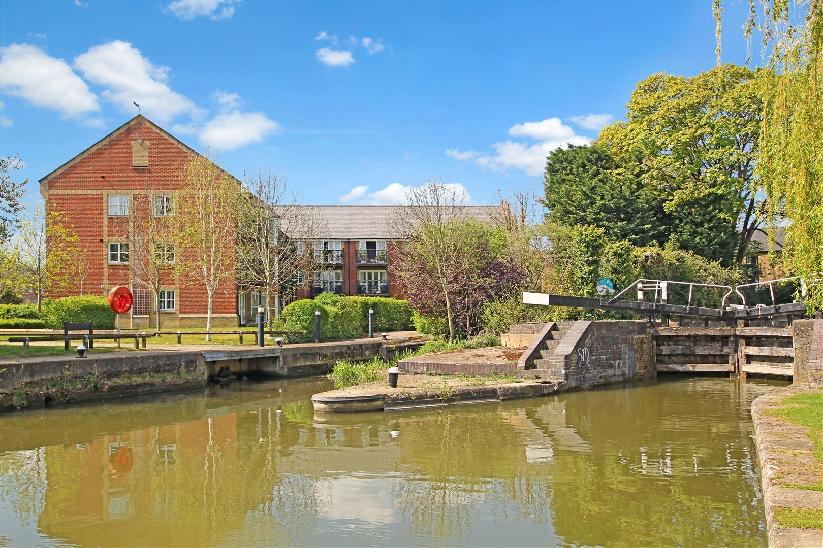 Robertson Road, BERKHAMSTED – Let Agreed – Regent Estates